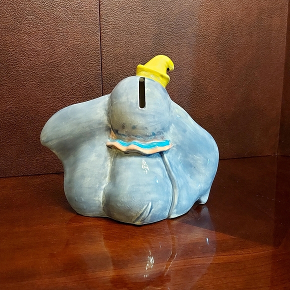 Disney | Other | Very Rare 7 Tall Walt Disneys Dumbo Coin Bank In Fine ...